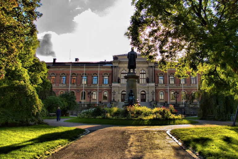 Alex Kiderman honored with membership in prestigious Bárány Society